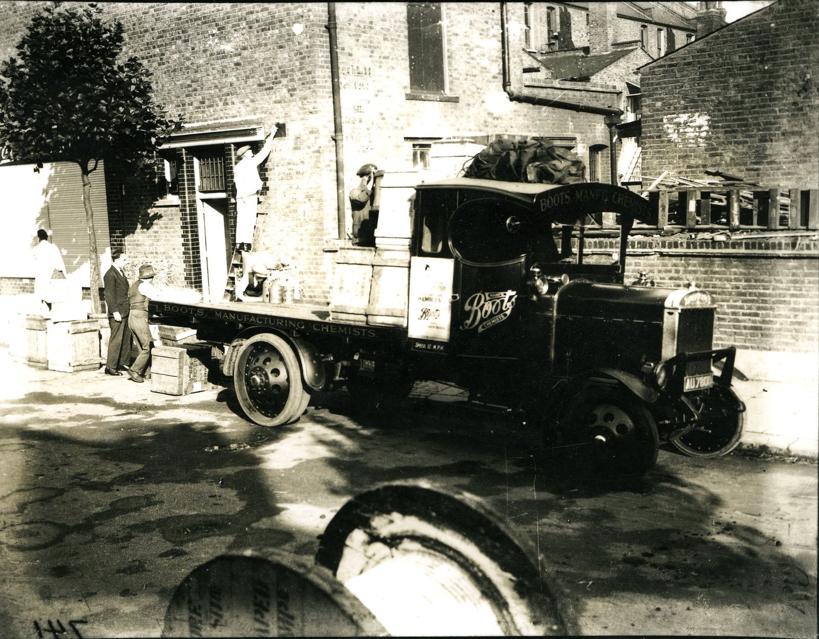 Thornycroft in historic photographs